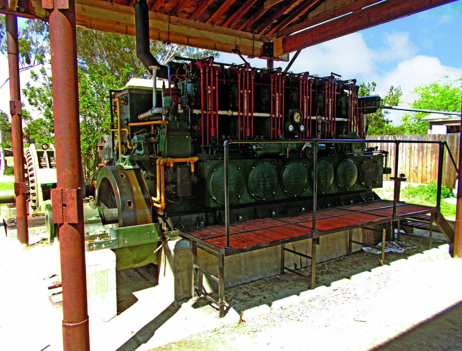 1943 300hp Atlas Imperial - Gas Engine Magazine